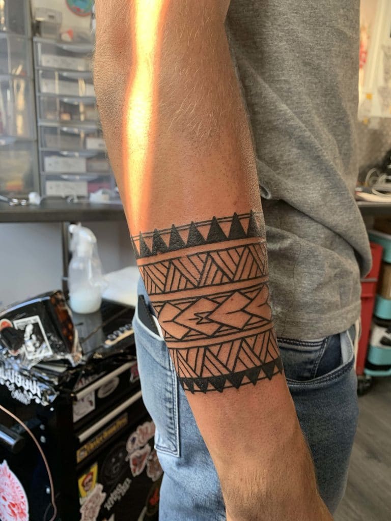 Tatouage Polynésien / Maori - Niko Bushman - Tatoueur à La Rochelle